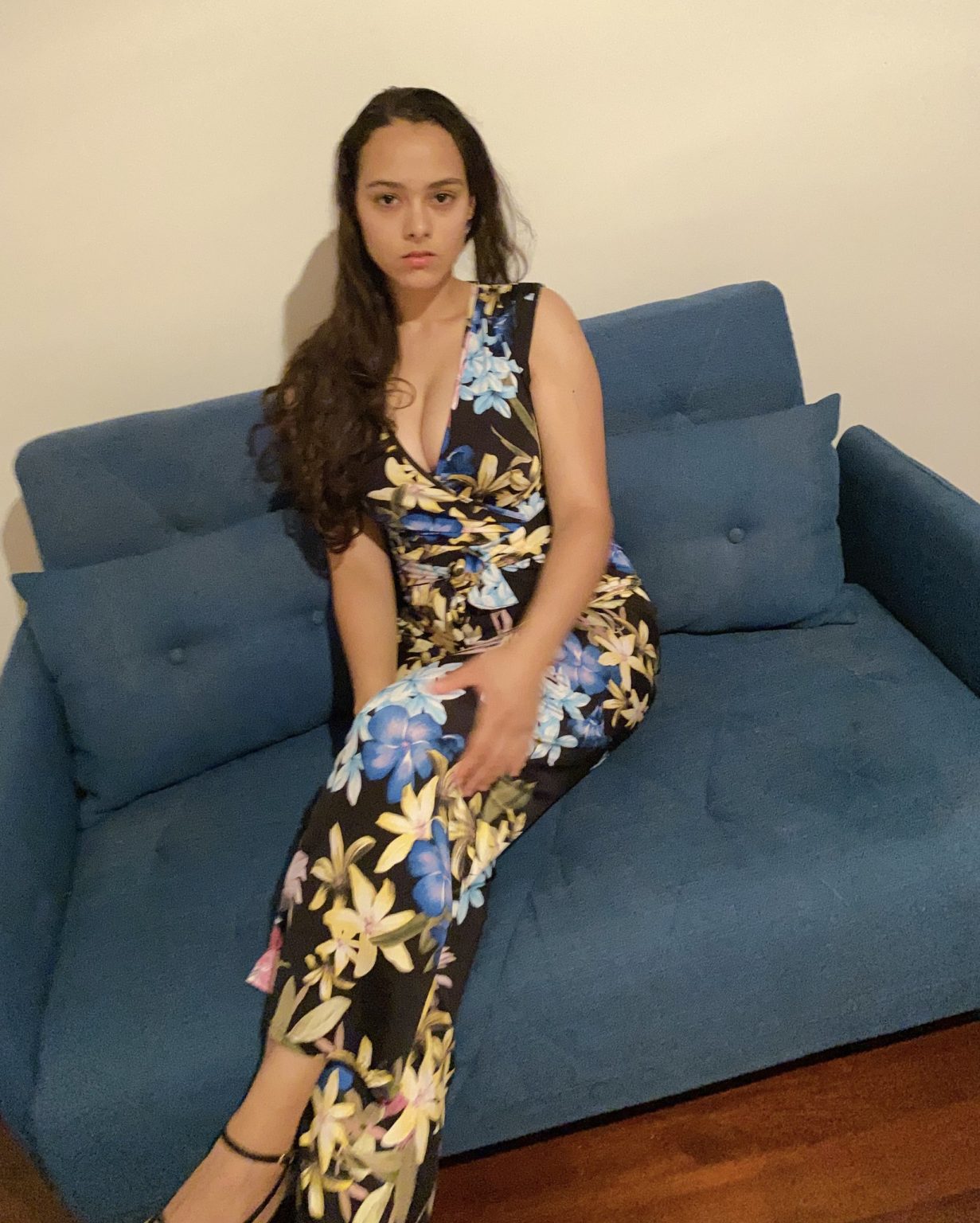 MODEL POSES FOR BEGINNERS:TIPS FOR BEGINNERS – DXC Models